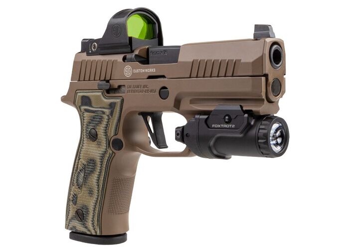 Sig Sauer FOXTROT2 White Light - Gun mounted lamps
